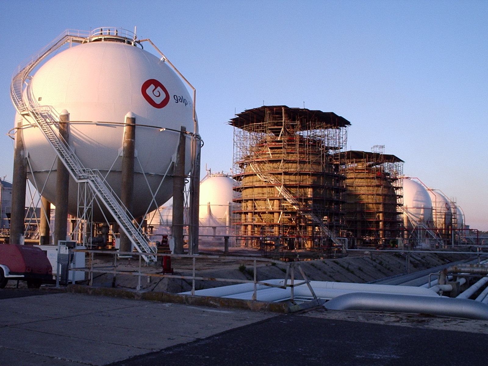 TRATAMIENTO TÉRMICO DE ESFERAS DE ALMACENAMIENTO DE GLP (BOLIVIA) - alfran