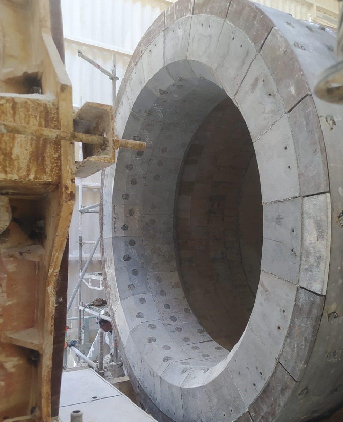 NOSE RING, PRECAST SHAPES SOLUTIONS - alfran